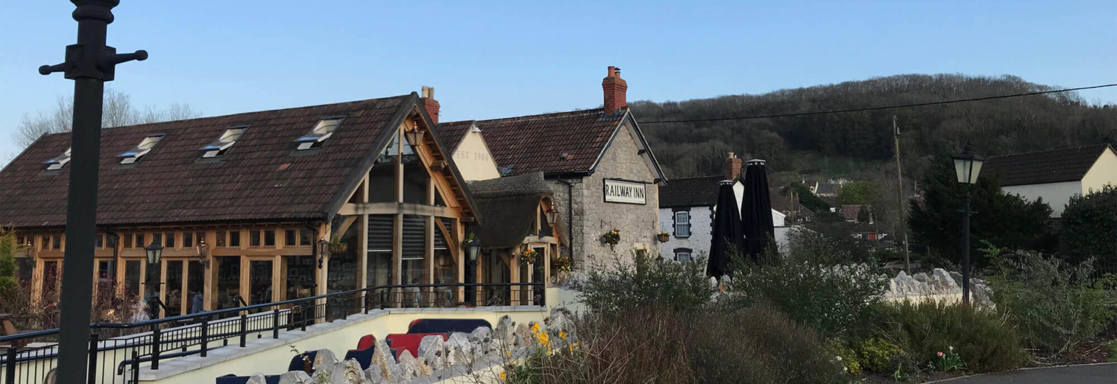 Thatchers Railway Inn - Bristol dog friendly - Bristol Barkers