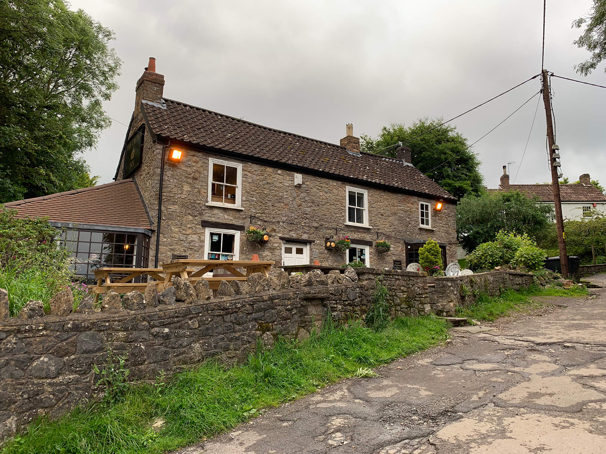 The Crown Inn Churchill - Bristol dog friendly - Bristol Barkers